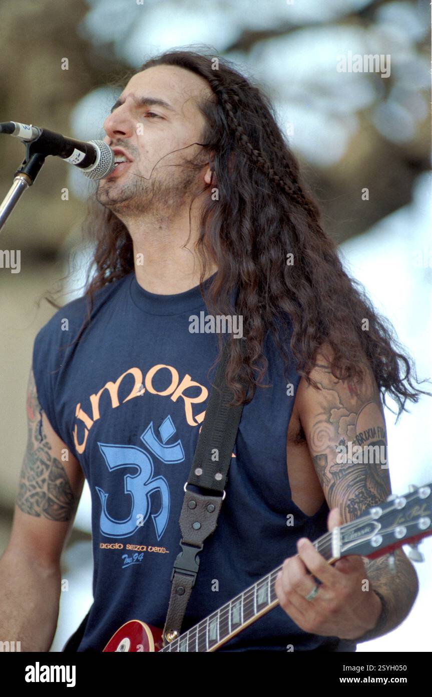 Omar pedrini sonoria festival hi-res stock photography and images - Alamy