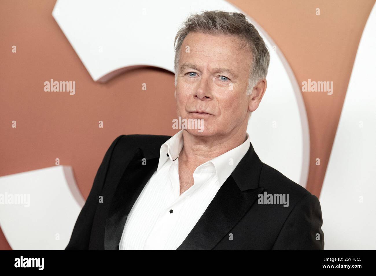 Paris, France. 28th Feb, 2025. Franck Dubosc arrives at the 50th Cesar Film Awards at L Olympia ...