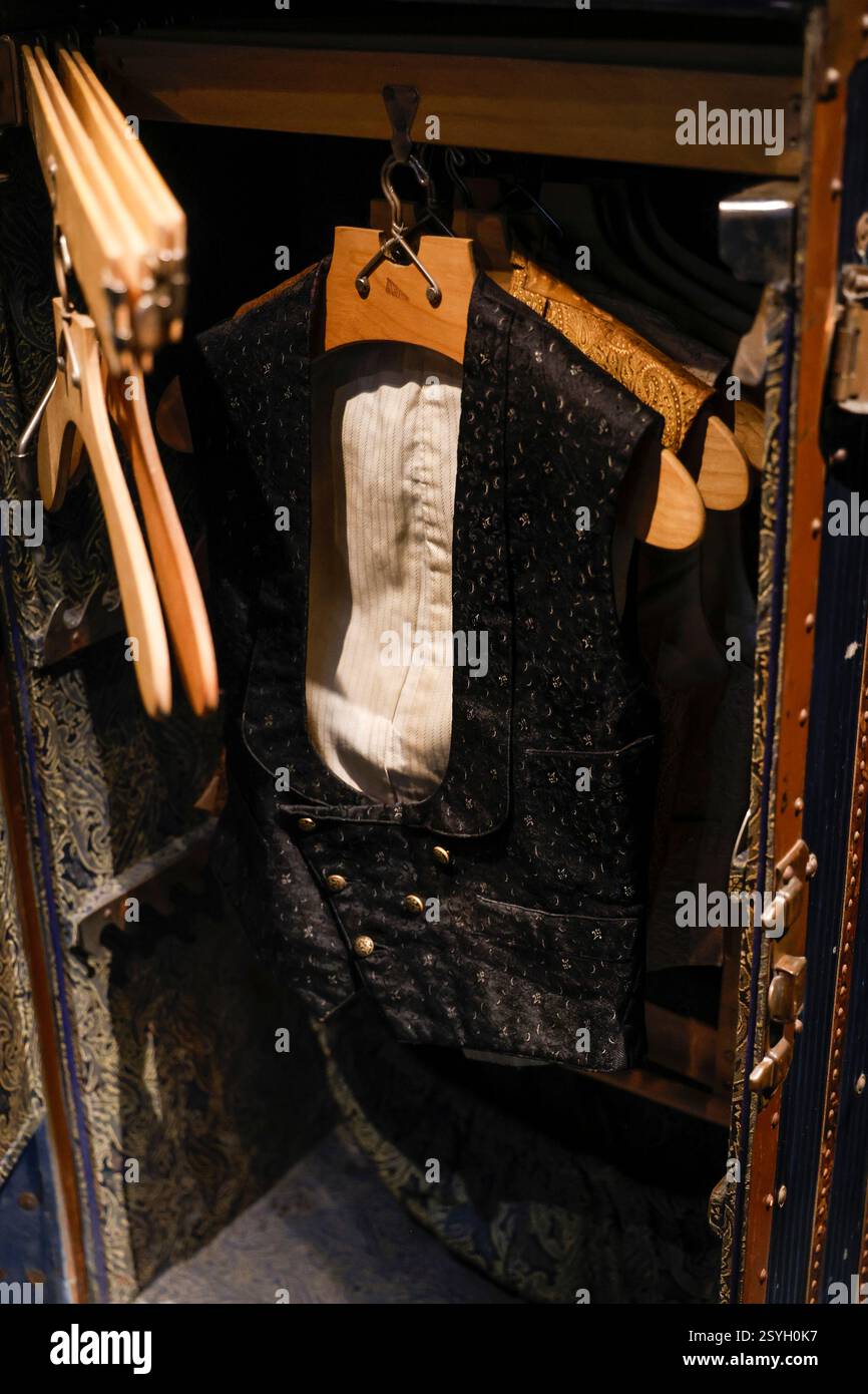 RAVEL BOLERO THE MUSICAL EXHIBITION AT PHILHARMONIE OF PARIS Stock ...