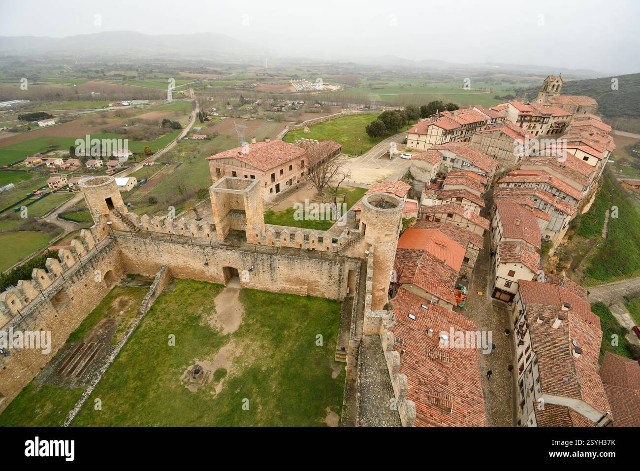 Castillo de frias hi-res stock photography and images - Alamy