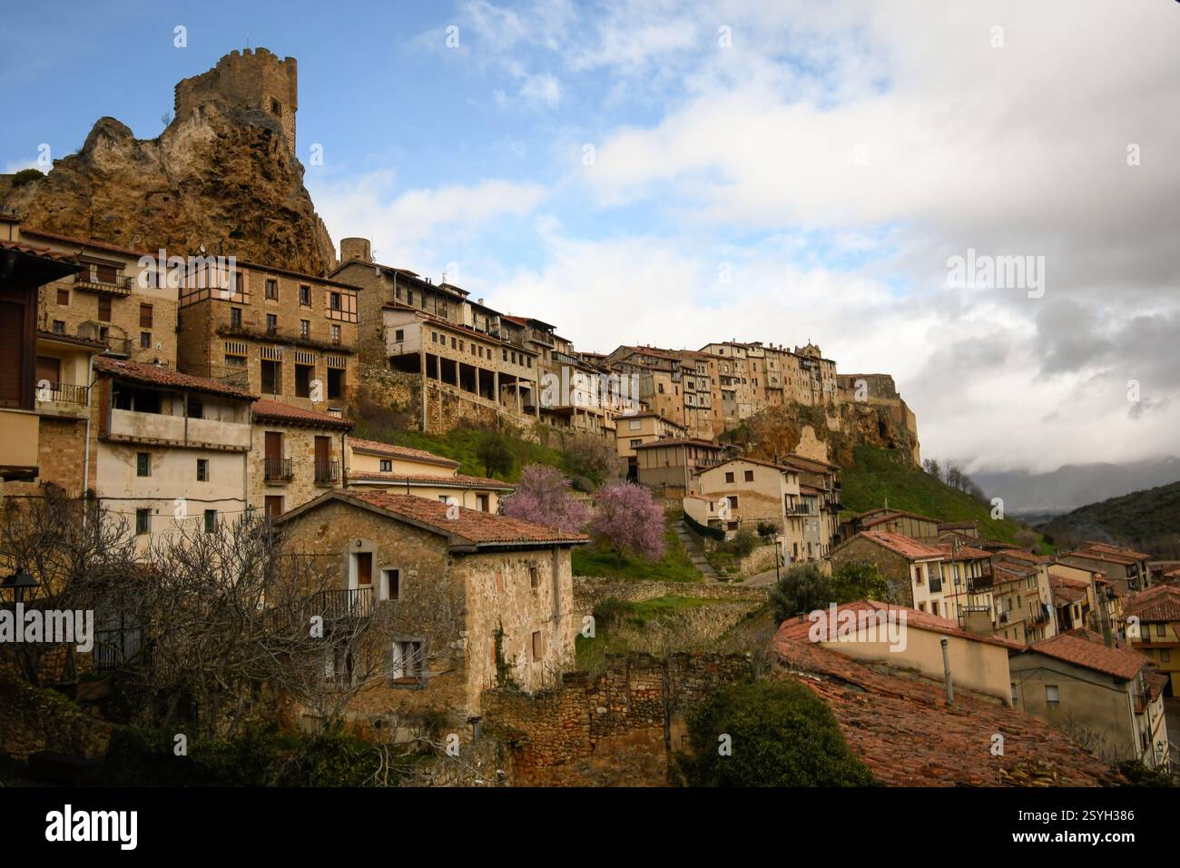 Castillo de frias hi-res stock photography and images - Alamy
