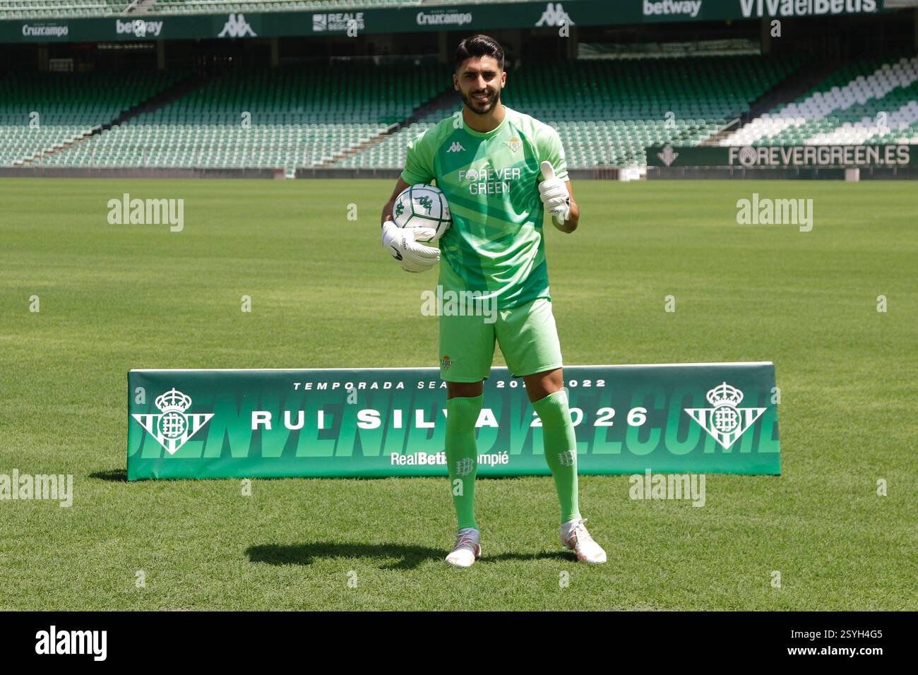 Seville, 20/07/2021. Presentation of Rui Silva as a new Real Betis ...