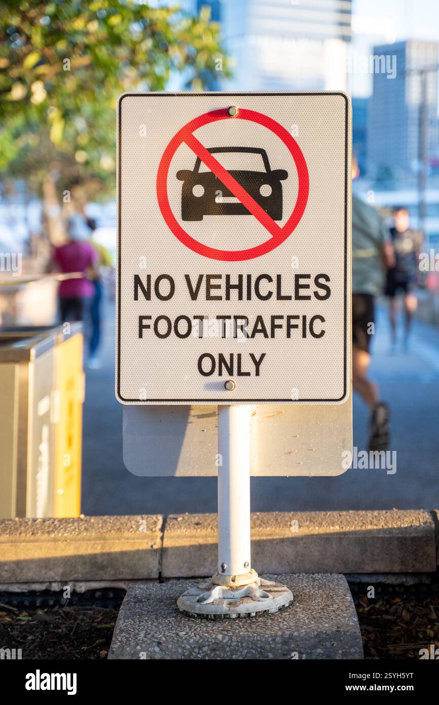 sign advising no vehicles, only foot traffic Stock Photo - Alamy