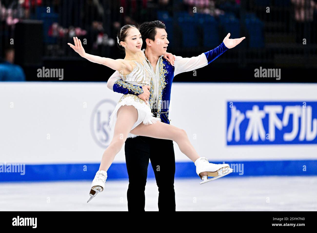 Sae SHIMIZU & Lucas Tsuyoshi HONDA (JPN), during Junior Pairs Short Program, at the ISU World ...