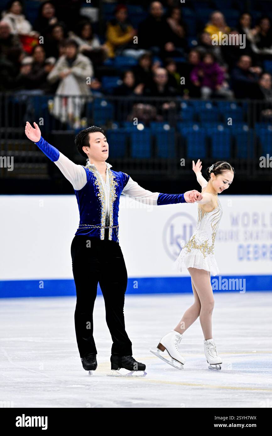 Sae SHIMIZU & Lucas Tsuyoshi HONDA (JPN), during Junior Pairs Short Program, at the ISU World ...