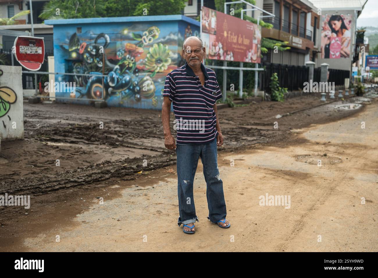 24 hours after the seventh cyclone of the year, named Garance, we can ...