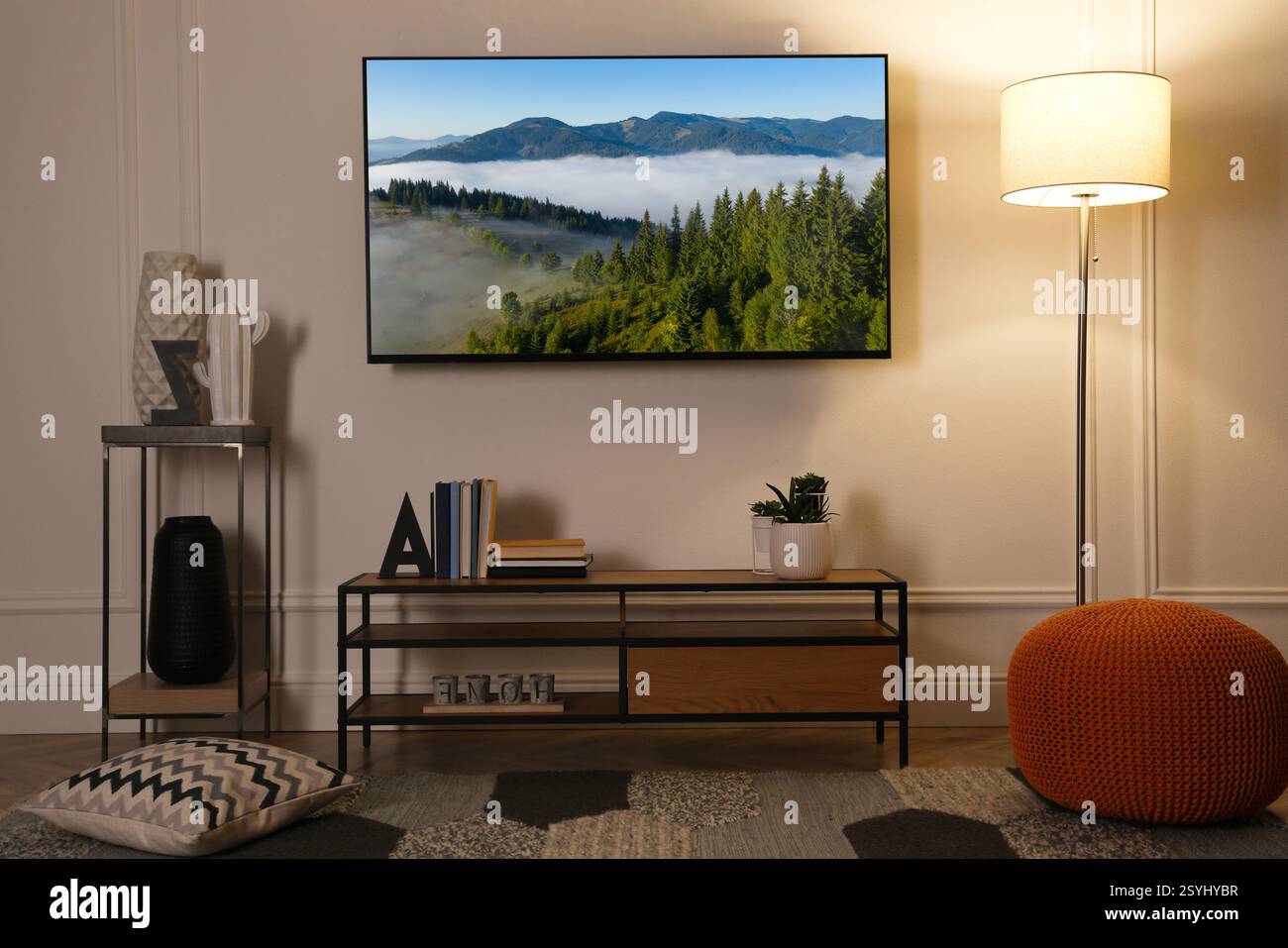 Tv set mountain landscape hi-res stock photography and images - Alamy