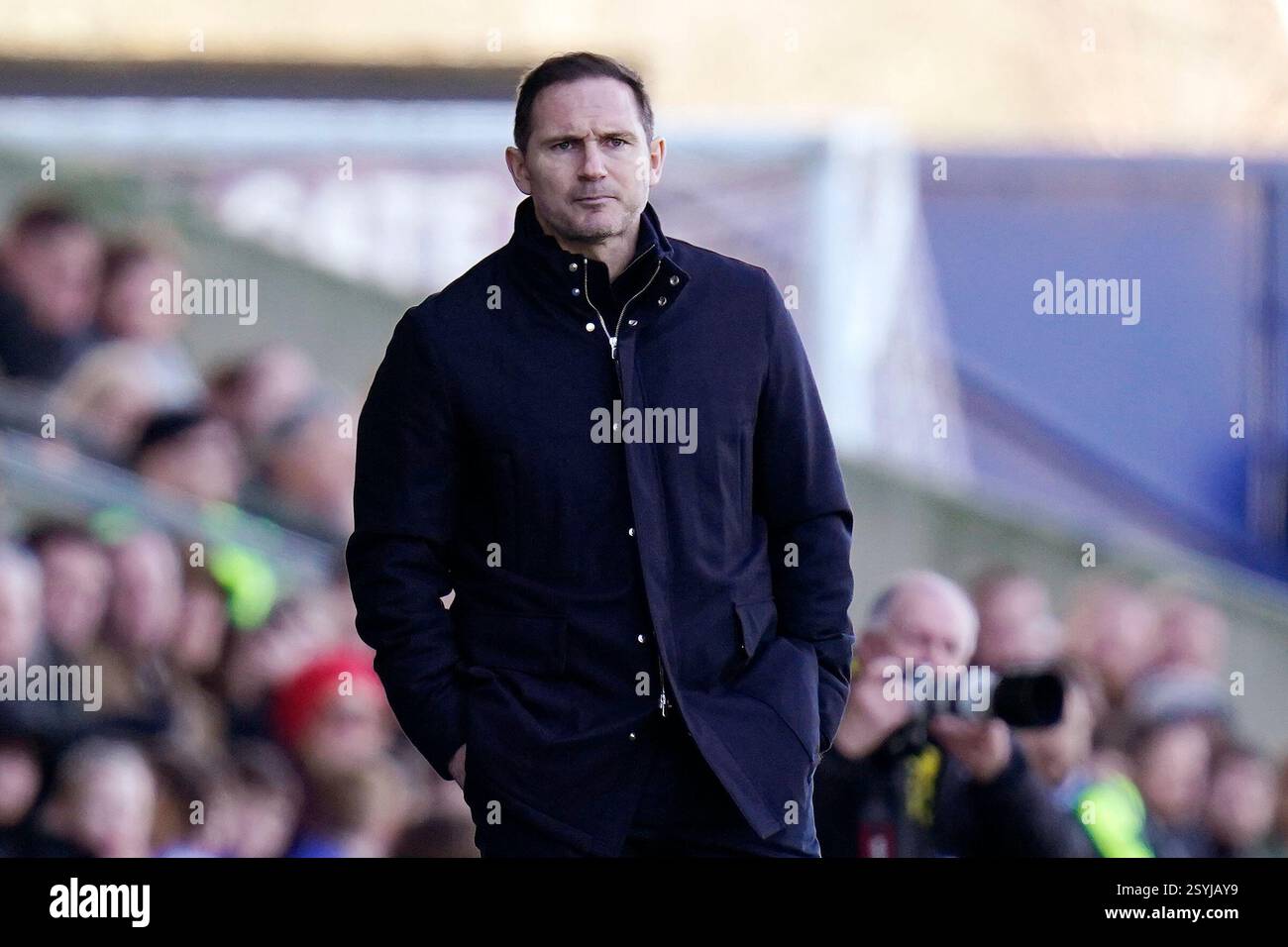 Coventry City head coach Frank Lampard on the touchline during the Sky ...