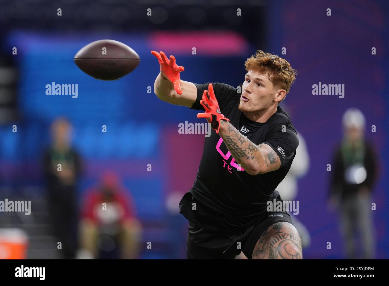 Oregon tight end Terrance Ferguson runs a drill at the NFL football ...