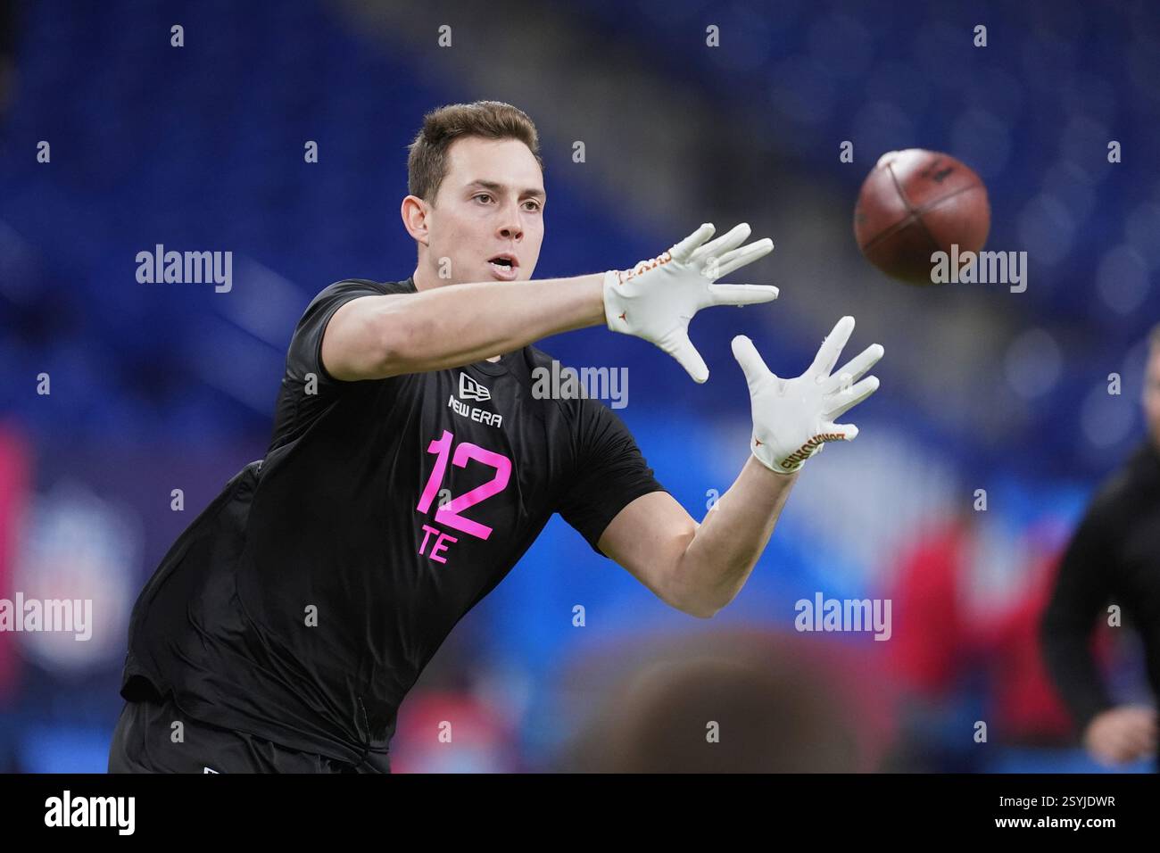 Texas tight end Gunnar Helm runs a drill at the NFL football scouting ...