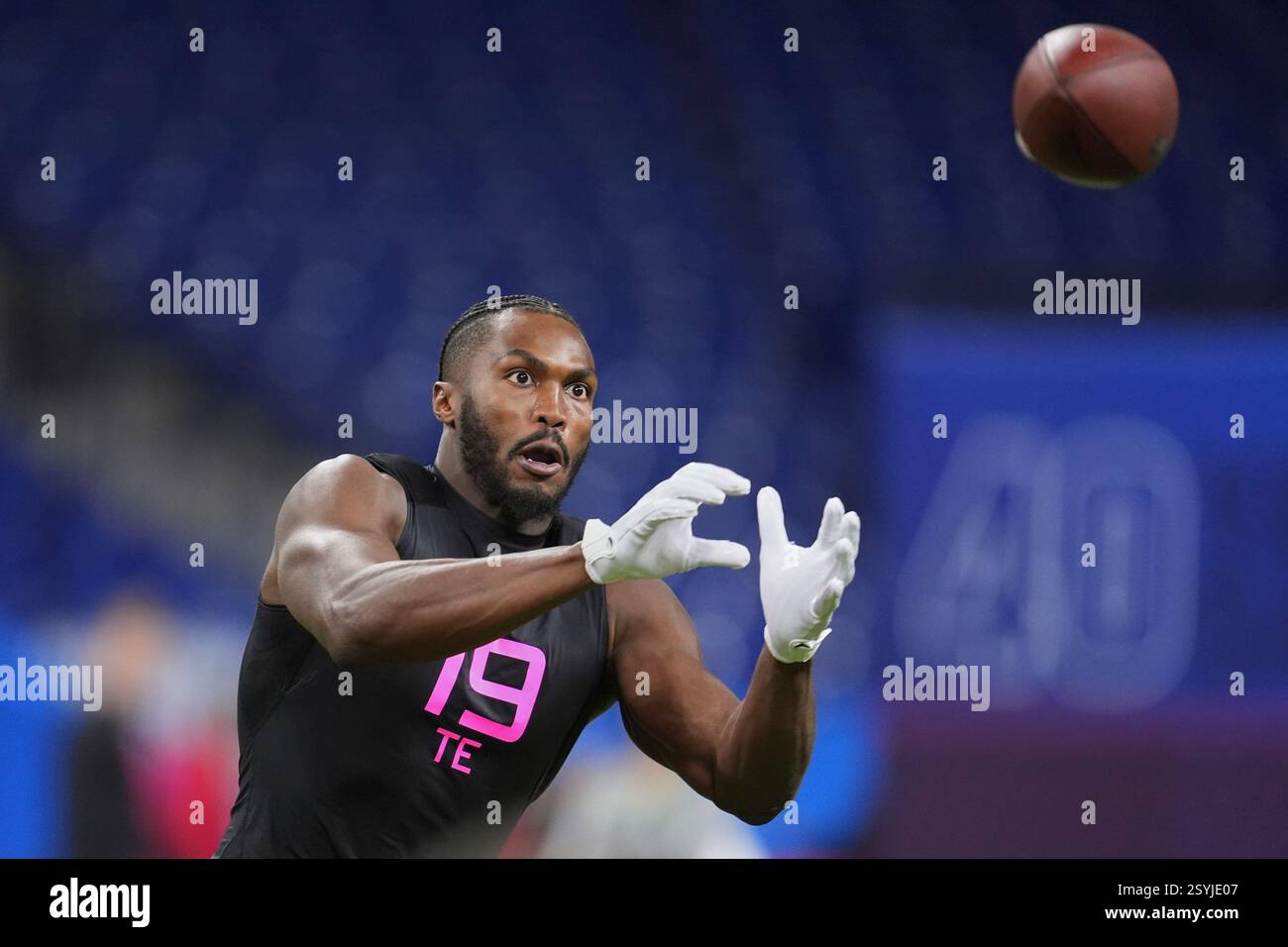 South Carolina tight end Joshua Simon runs a drill at the NFL football ...