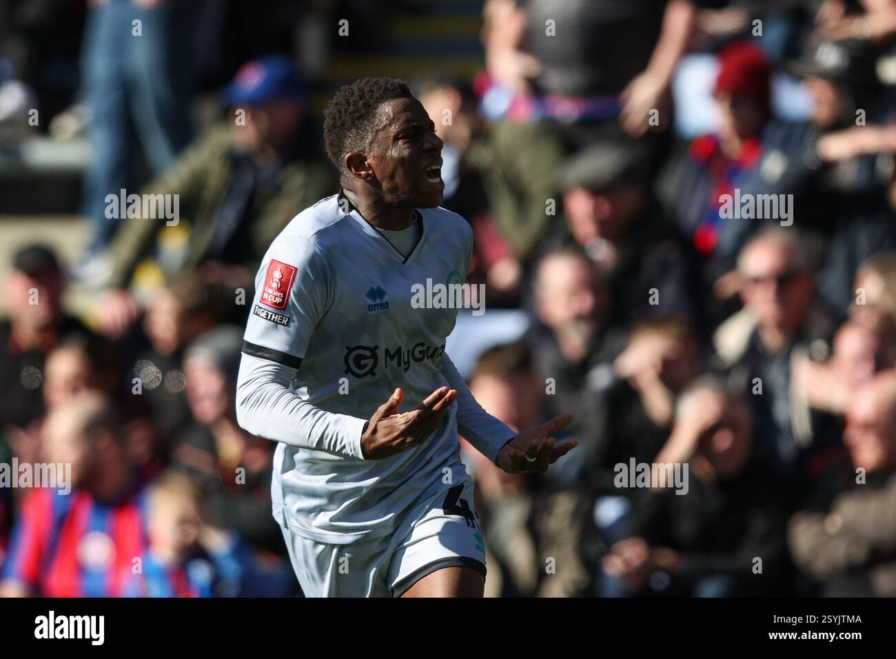 LONDON, UK - 1st Mar 2025: Wes Harding of Millwall celebrates scoring ...