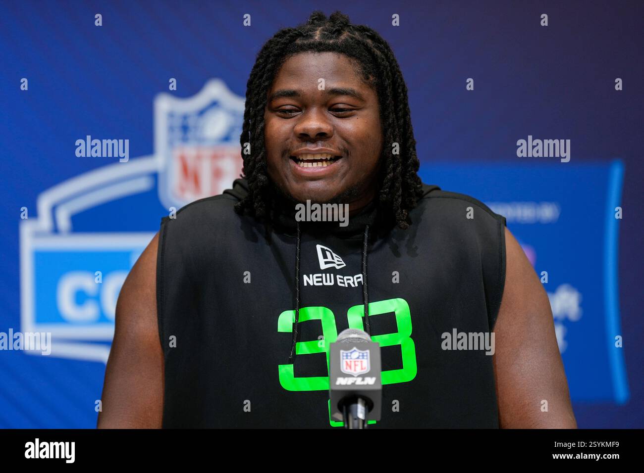South Carolina offensive lineman Torricelli Simpkins III speaks during ...