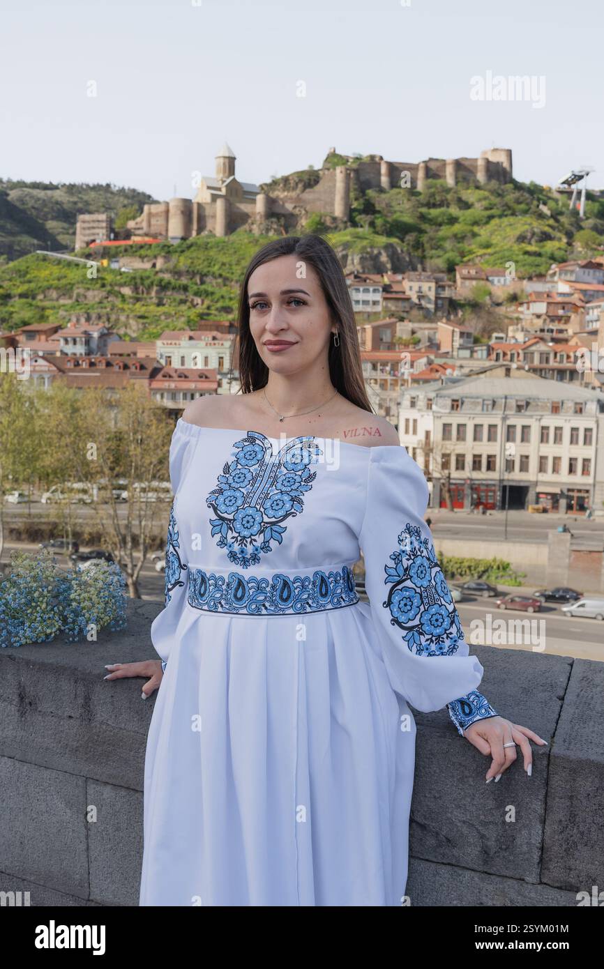 Engagement proposal in Tbilisi: Groom proposing to bride in traditional ...