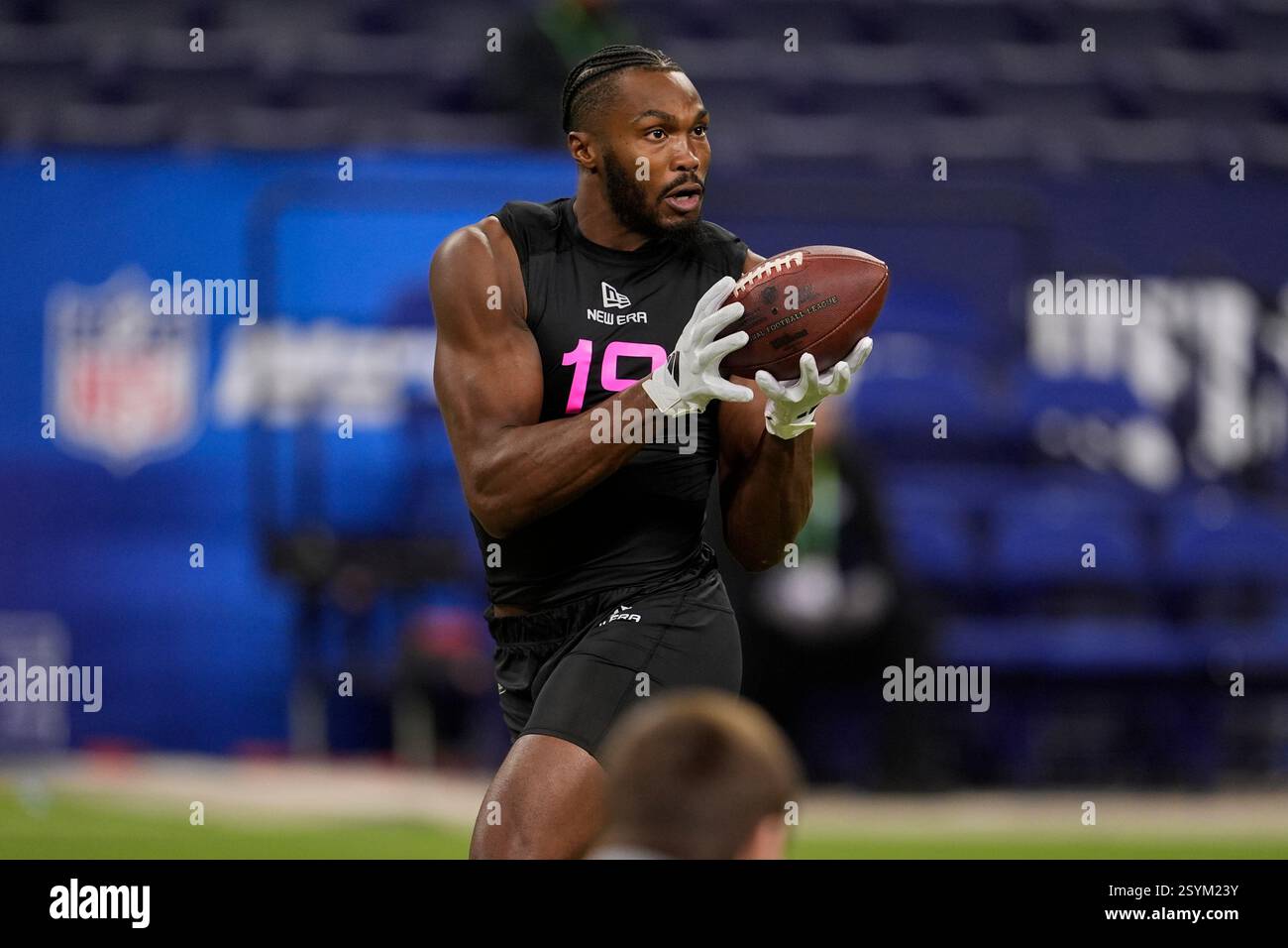 South Carolina tight end Joshua Simon runs a drill at the NFL football ...