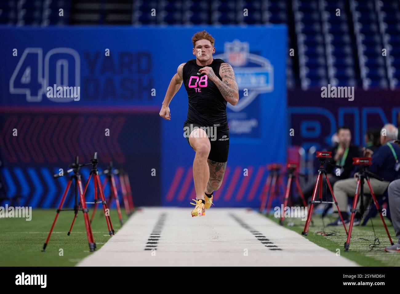 Oregon tight end Terrance Ferguson runs a drill at the NFL football ...