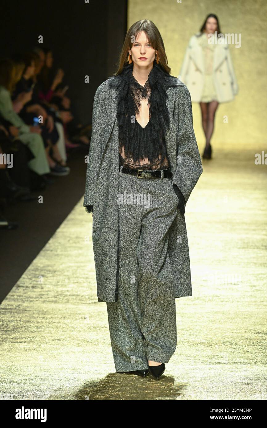 Milan, Italy. 01st Mar, 2025. Women's Fashion, Fall/Winter 2025.- Luisa ...