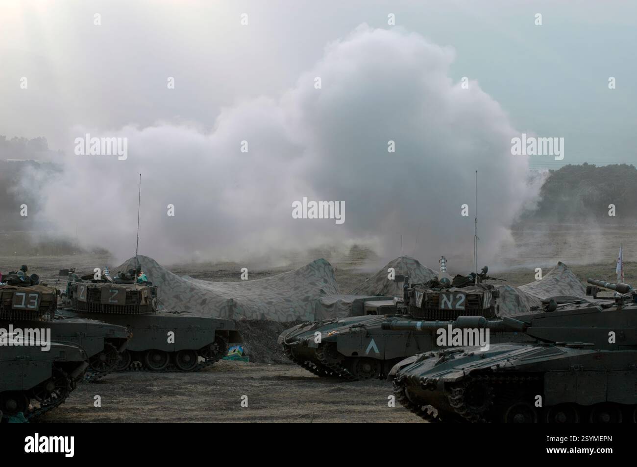 Israeli tanks lebanon hi-res stock photography and images - Alamy