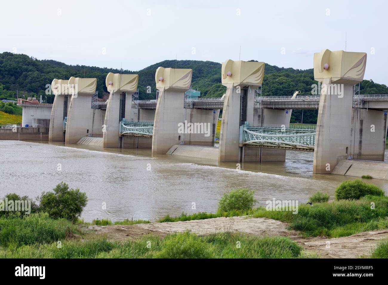 Gongju, South Korea - May 27, 2021: Gongju Weir, a modern water control ...