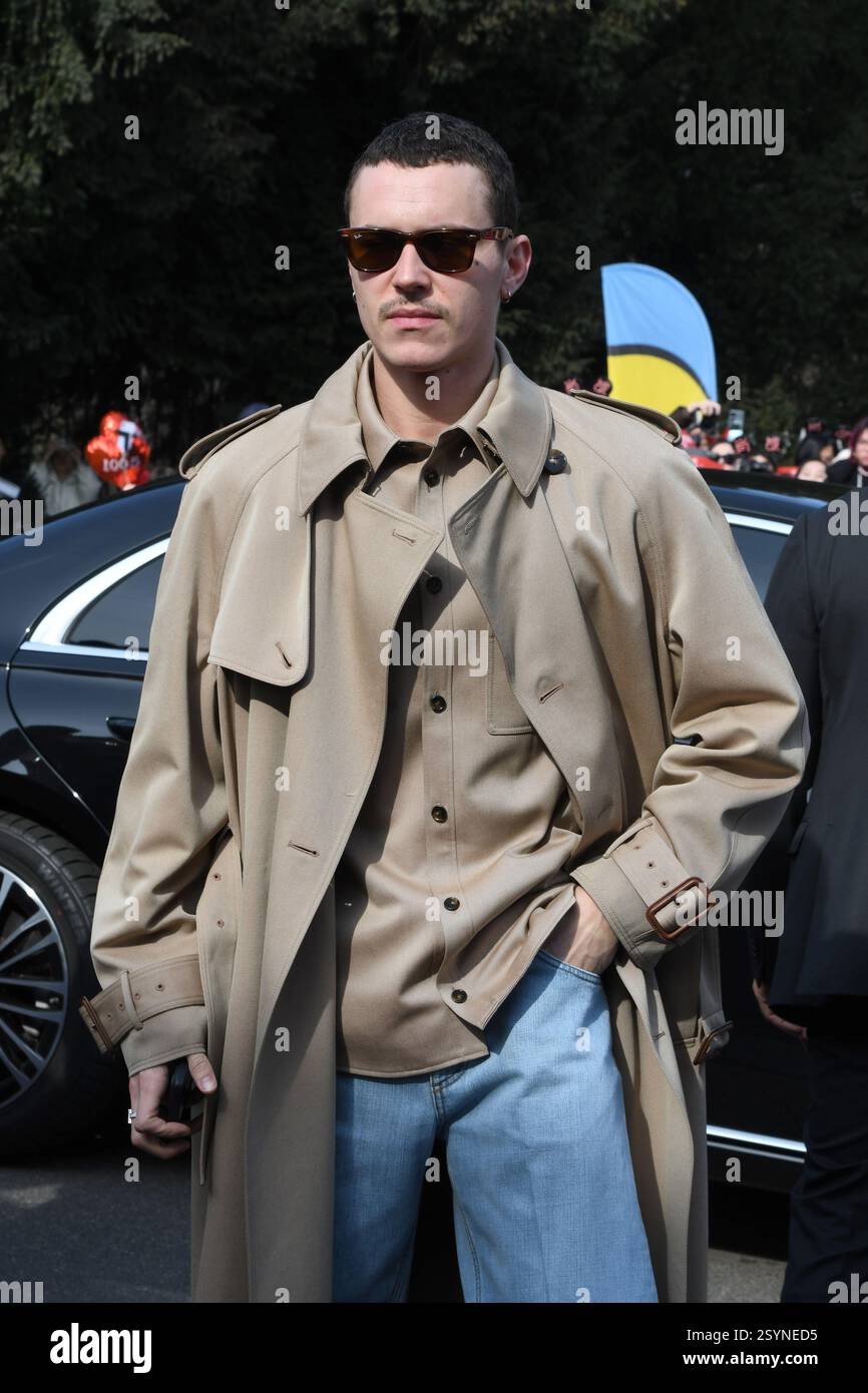 Milan Celebrity Sightings-Milan, Fashion Week womenswear Ar-n Piper ...
