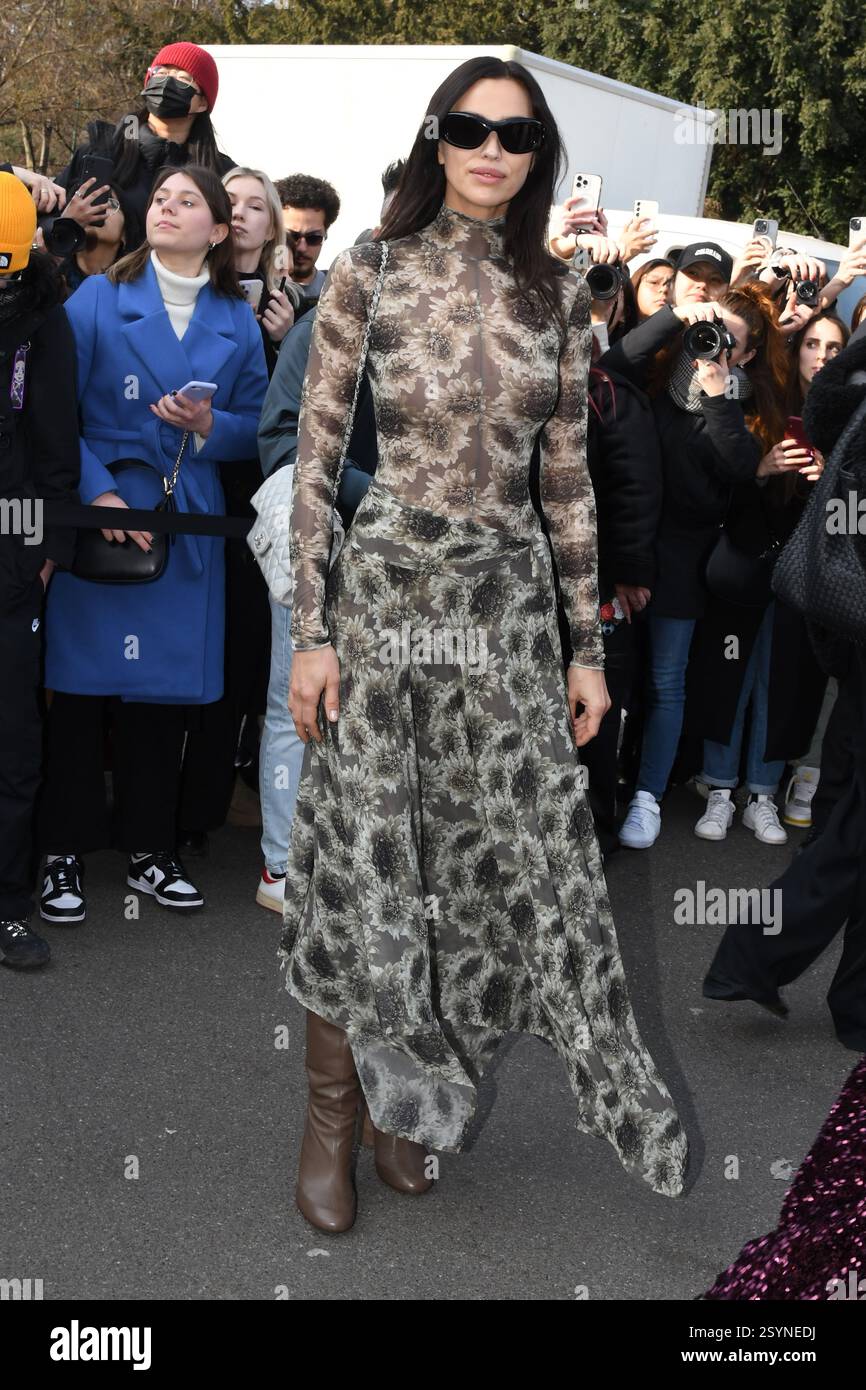 Milan Celebrity Sightings-Milan, Fashion Week womenswear Irina Shayk ...
