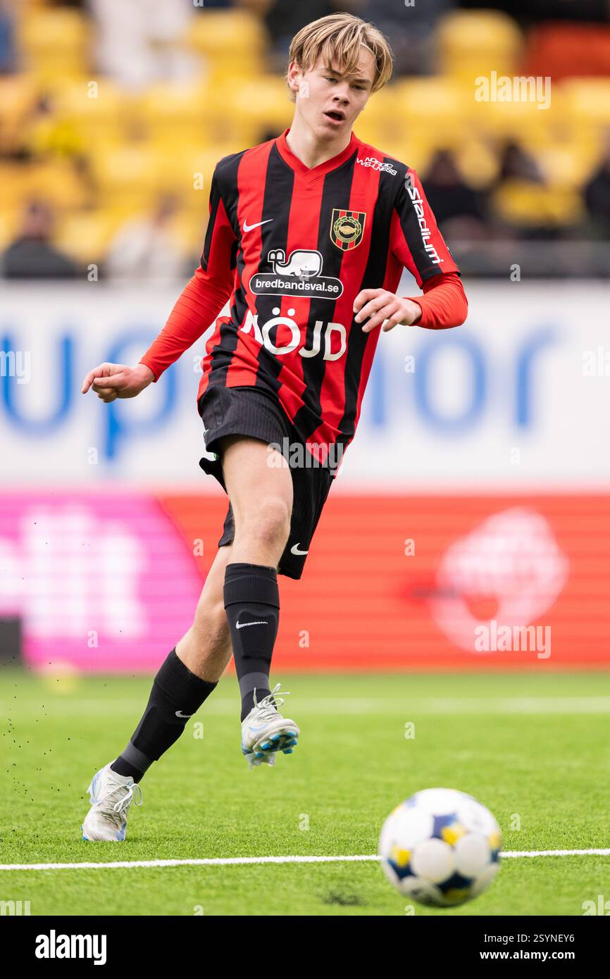 250301 Brommapojkarnas Charlie Nildén under fotbollsmatchen i Svenska ...