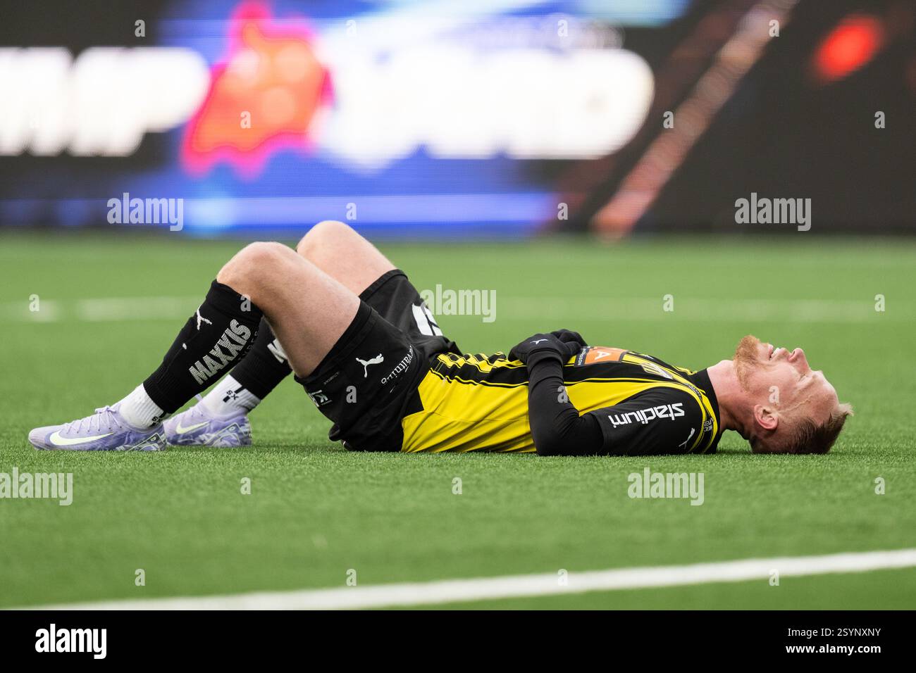250301 Häckens Mikkel Rygaard Jensen deppar under fotbollsmatchen i ...