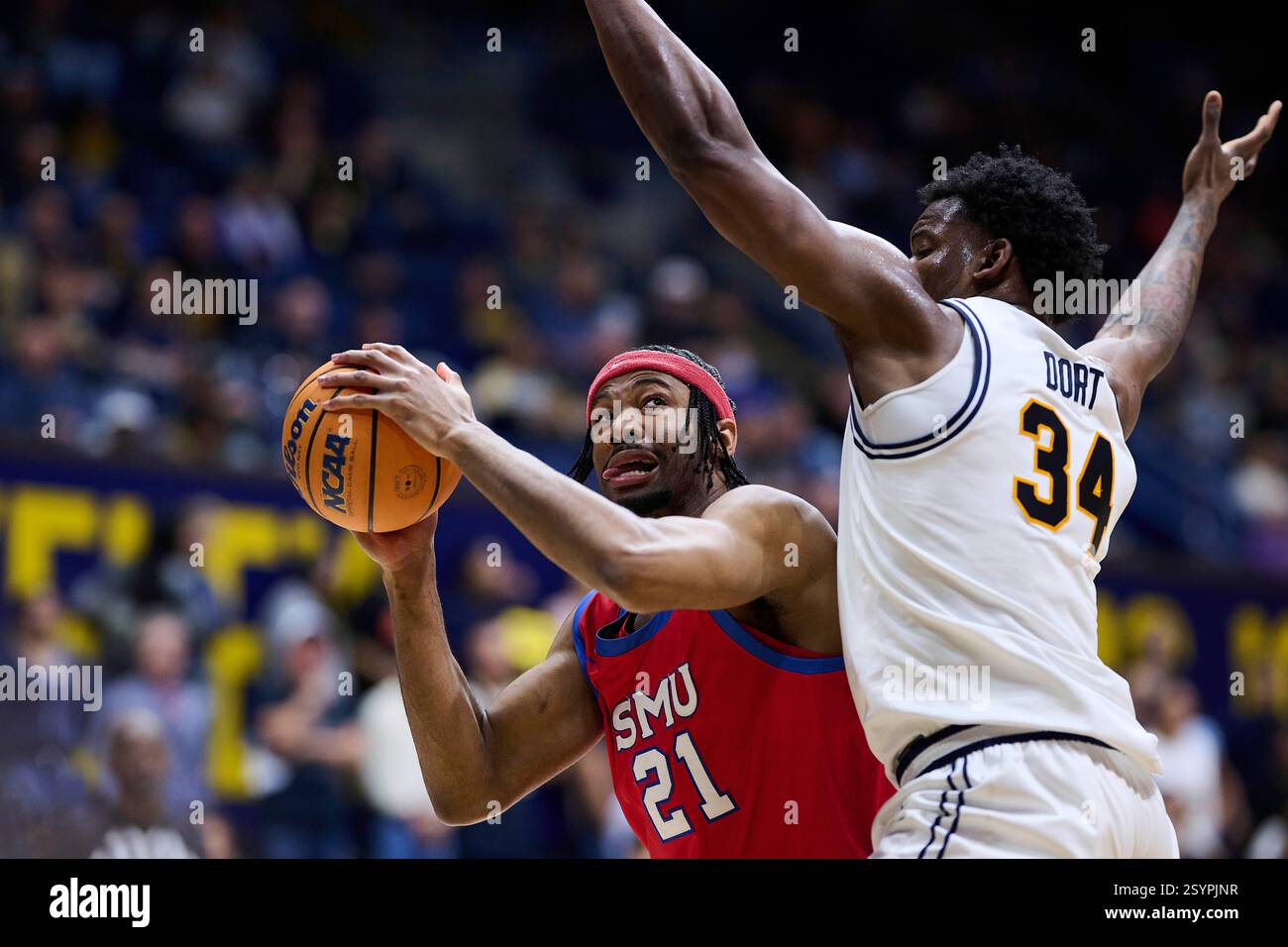 BERKELEY, CA - FEBRUARY 26: SMU Mustangs forward Yohan Traore (21 ...