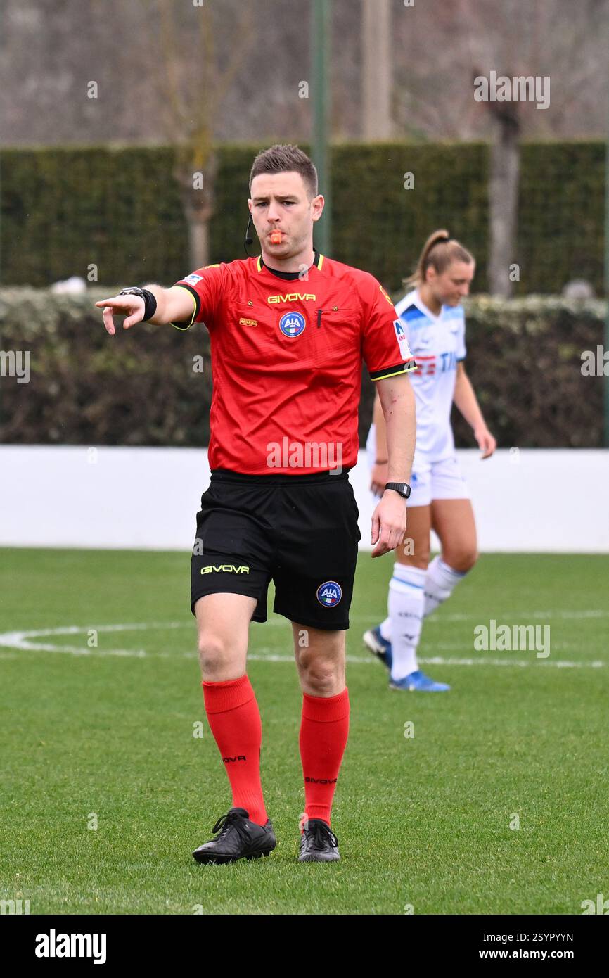 Referee Giuseppe Vingo participates in the Serie A Femminile eBay ...