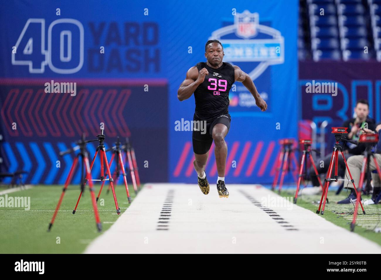 Nevada defensive back Kitan Crawford runs the 40-yard dash at the NFL ...