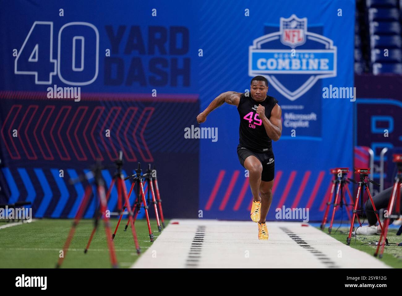 Kansas State defensive back Marques Sigle runs the 40-yard dash at the ...