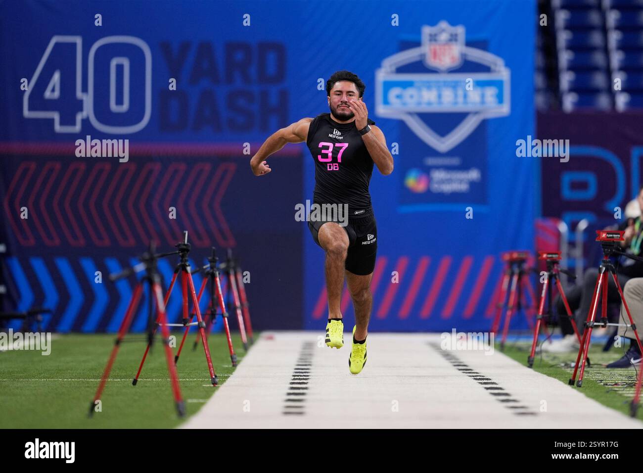 Iowa defensive back Sebastian Castro runs the 40-yard dash at the NFL ...