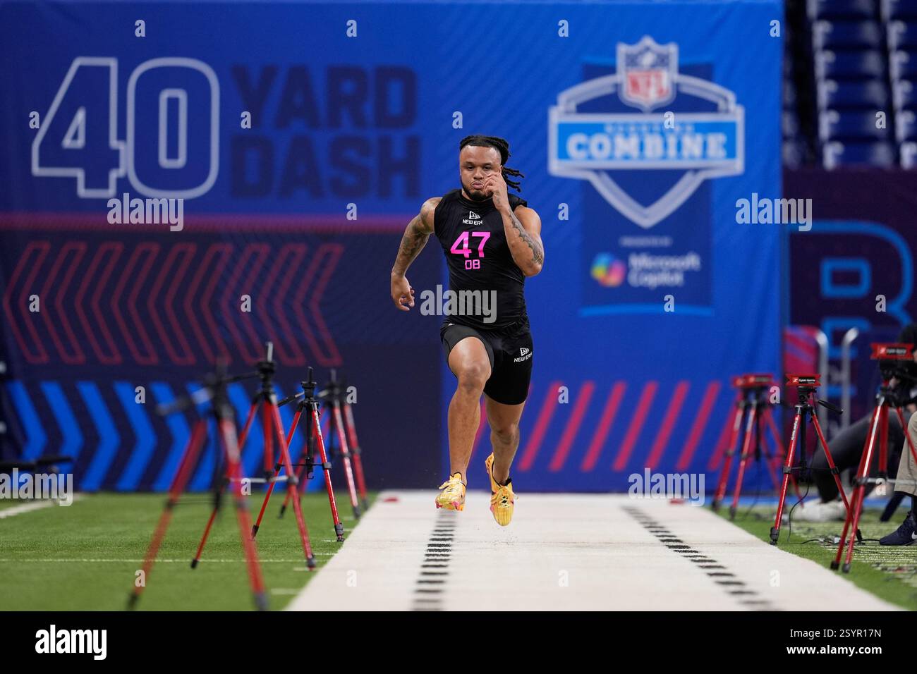 Penn State defensive back Jaylen Reed runs the 40-yard dash at the NFL ...