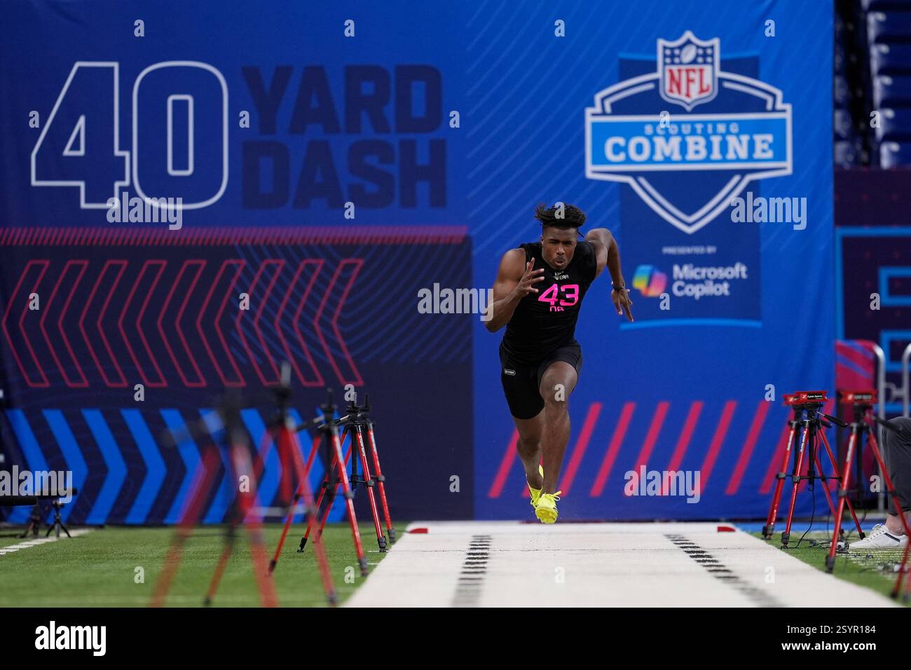 Clemson defensive back R.J. Mickens runs the 40-yard dash at the NFL ...
