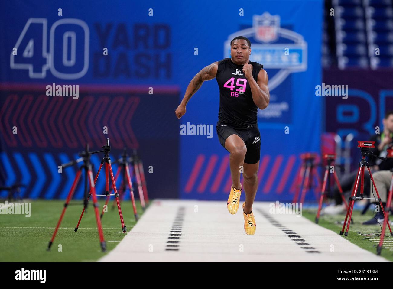 Kansas State defensive back Marques Sigle runs the 40-yard dash at the ...