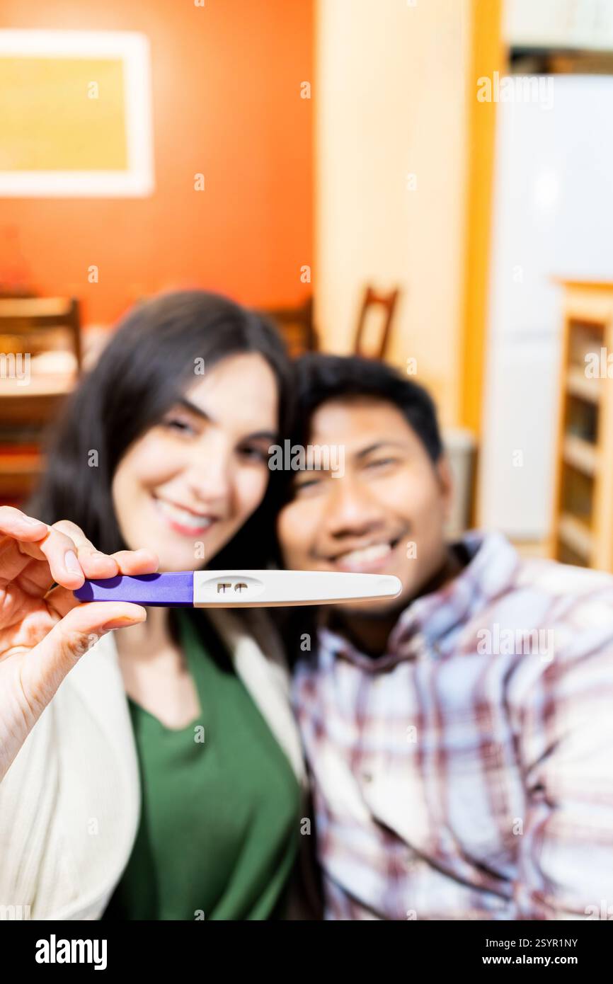 Babynews hi-res stock photography and images - Alamy