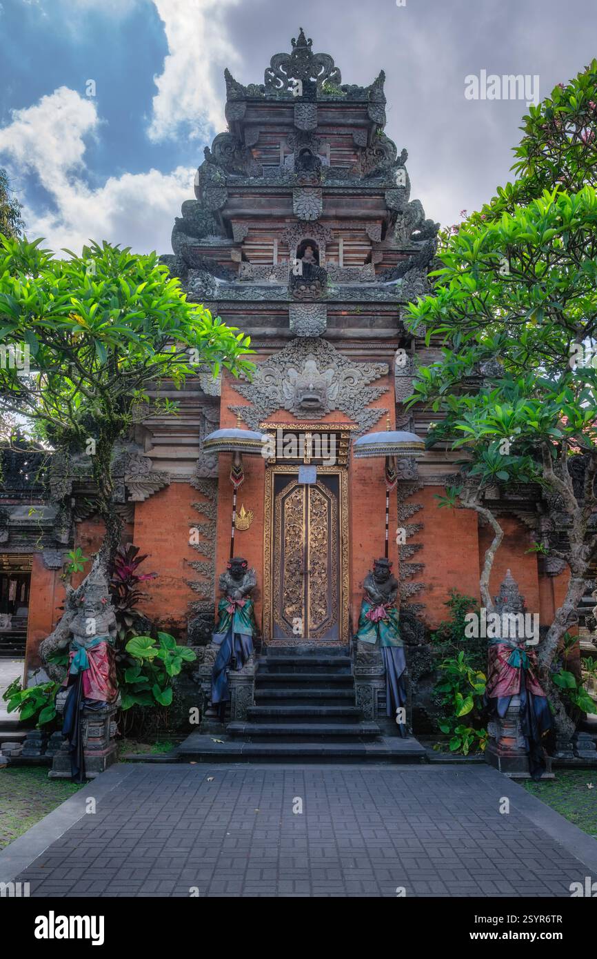 Bali, Indonesia, 10 Oct 2024 A stunning Balinese Ubud Palace showcases ...