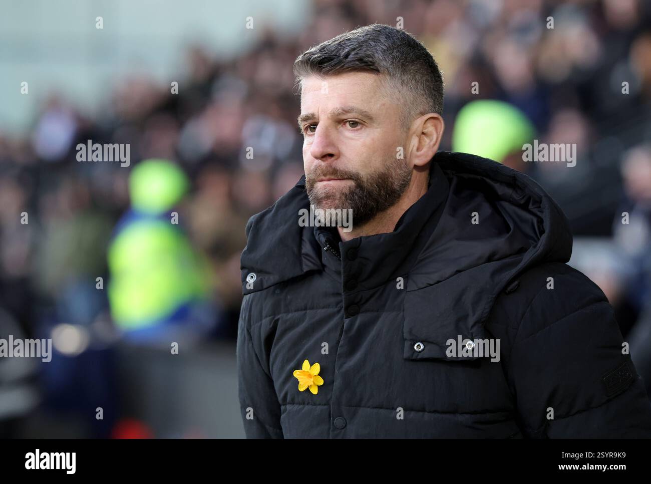 St Mirren manager Stephen Robinson during the William Hill Premiership ...
