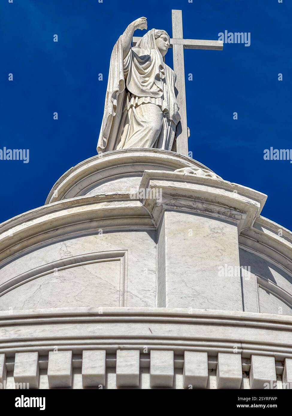 Saint Louis Cemetery No. 1, New Orleans, Louisiana Stock Photo - Alamy