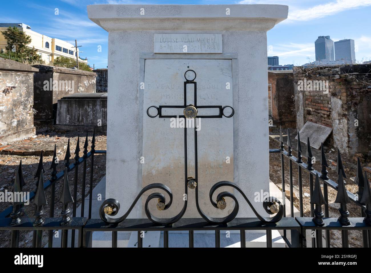 New Orleans, Louisiana - Dec 2, 2024: Above-ground graves in the St ...