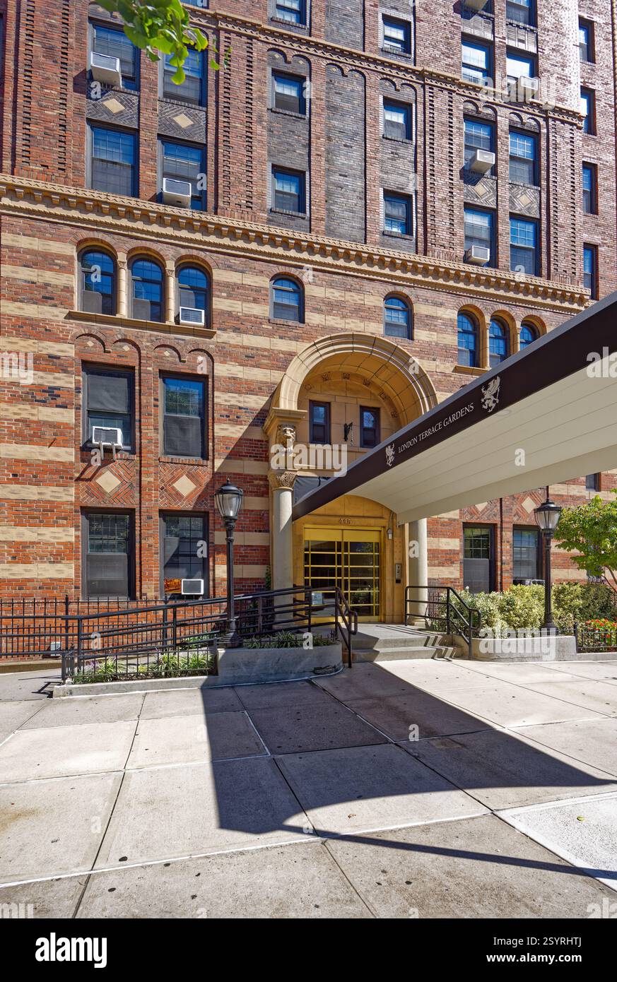 Canopied entrance, 445 West 23rd Street, one of the London Terrace ...