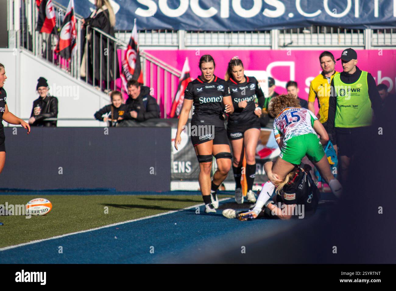 London, UK, 1st March 2025 Saracens number 4 Rosie Galligan puts a late ...