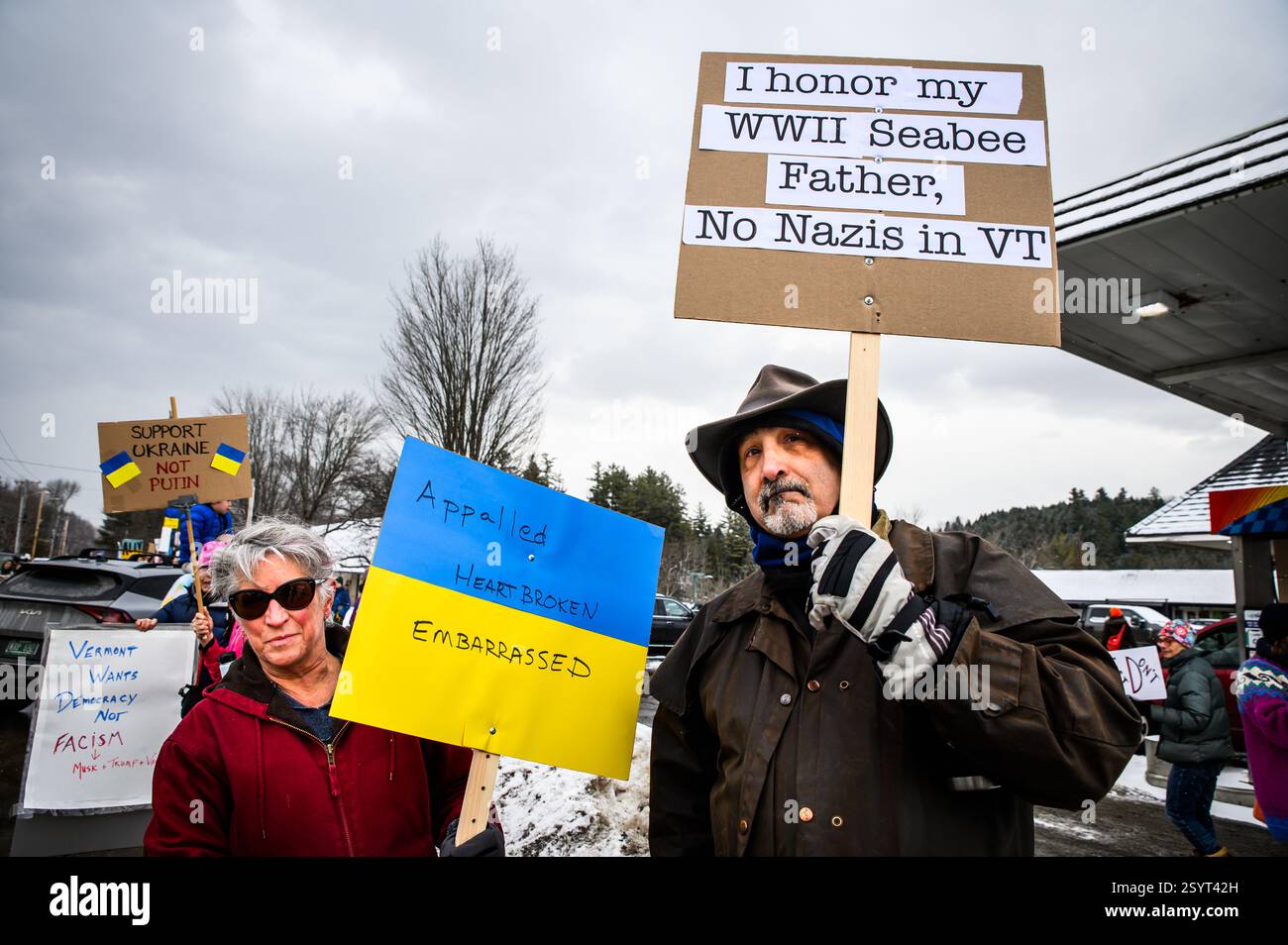Waitsfield, Vermont, USA. 1 March 2025. Demonstrators line Route 100 in ...