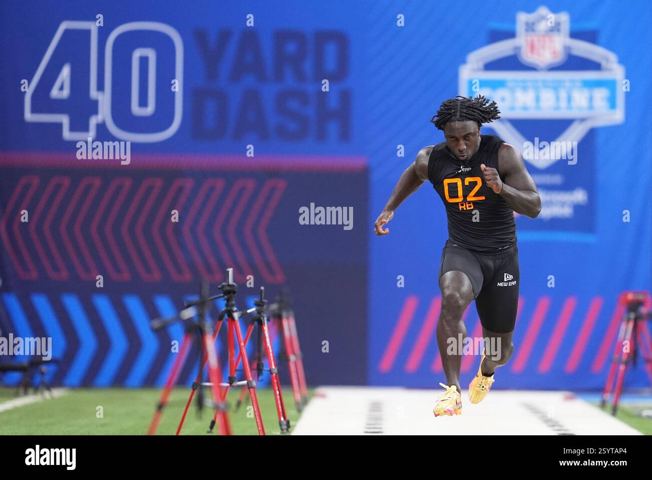 Mississippi running back Ulysses Bentley IV runs the 40-yard dash at ...