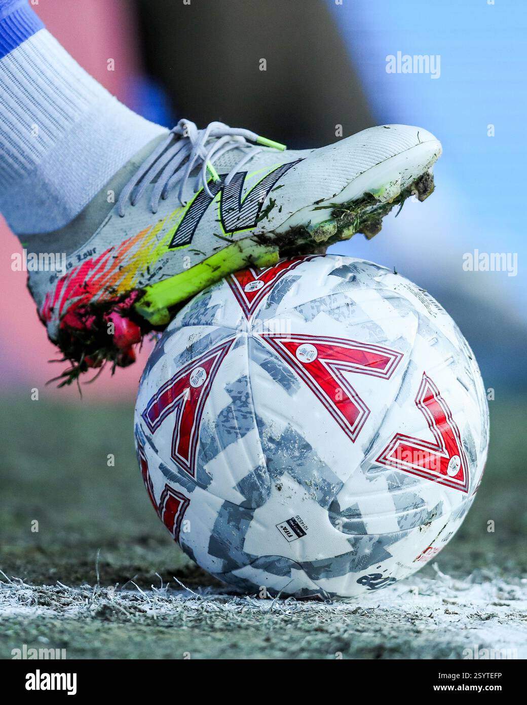 2025 crystal ball hi-res stock photography and images - Alamy