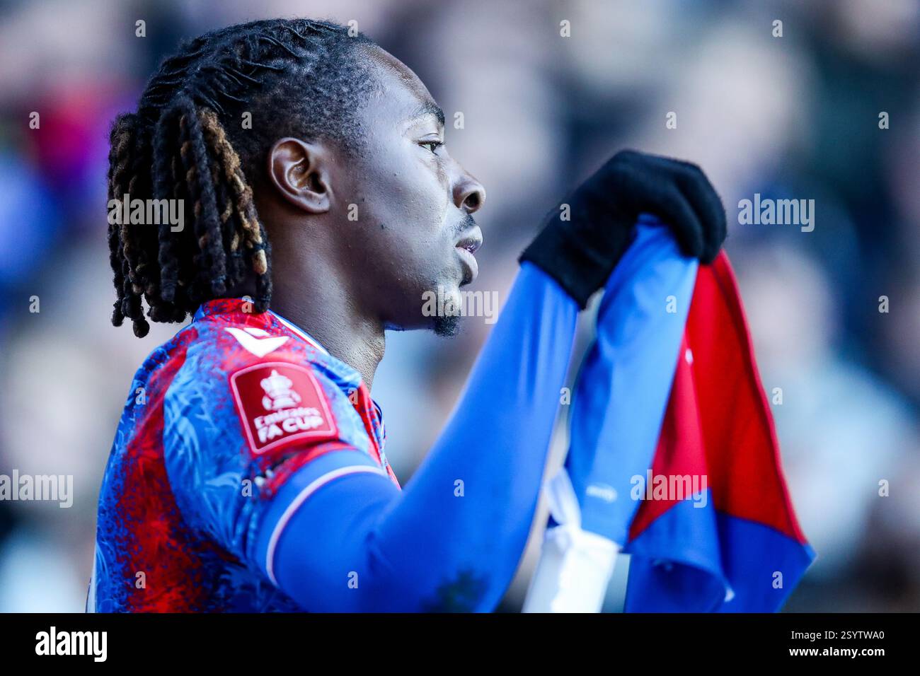 Eberechi Eze of Crystal Palace looks on during the Emirates FA Cup 5th ...