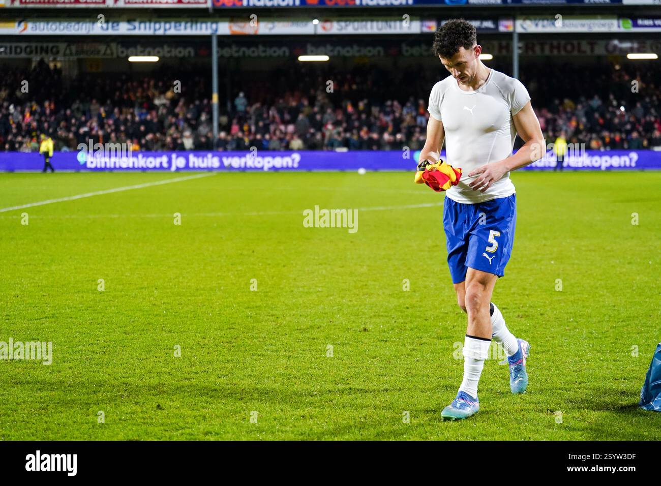 DEVENTER, NETHERLANDS - MARCH 1: Ivan Perisic of PSV looks dejected ...