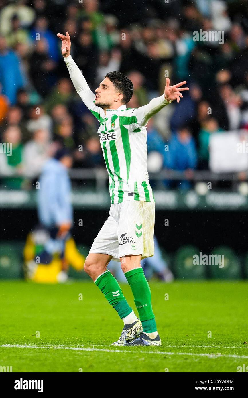 Marc Bartra of Real Betis celebrate the victory during the Spanish ...
