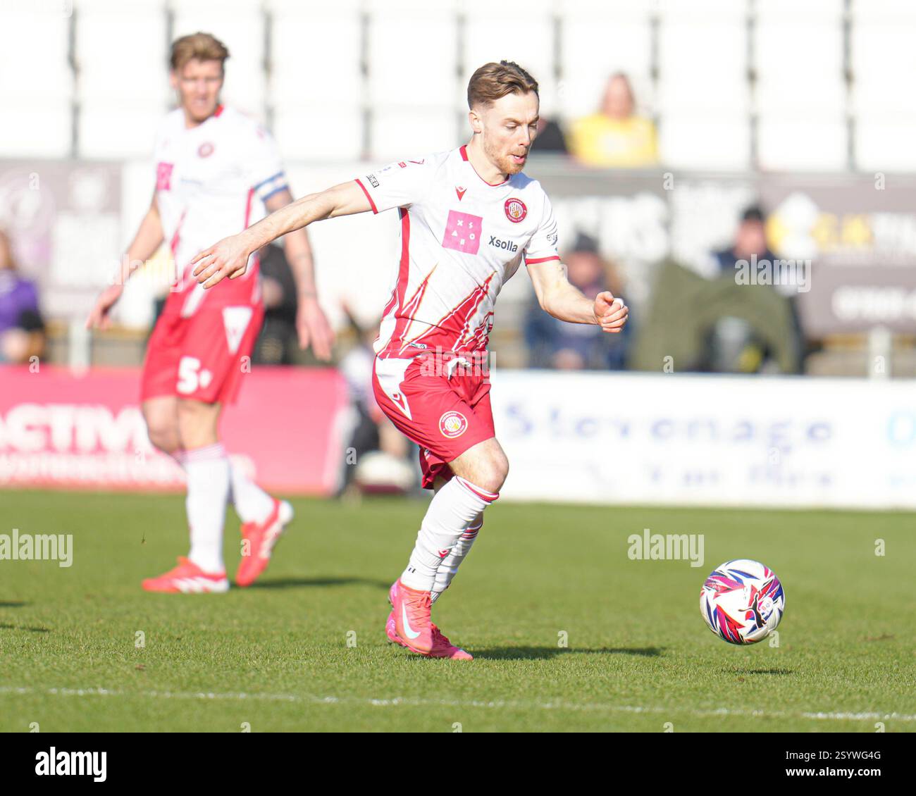 Dan Kemp of Stevenage during the Sky Bet League 1 match Stevenage vs ...