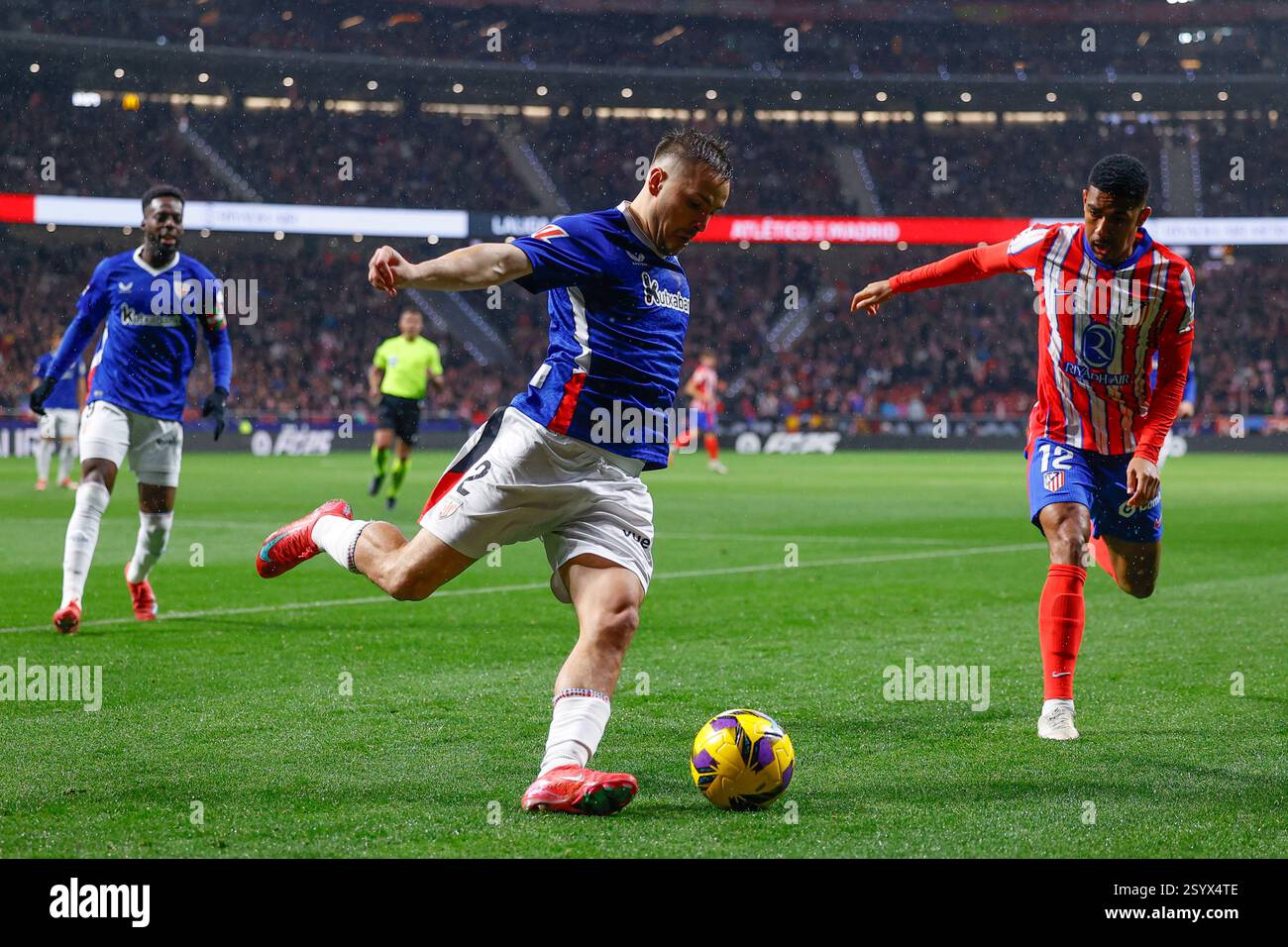 Andoni Gorosabel of Athletic Club in action during the Spanish League ...